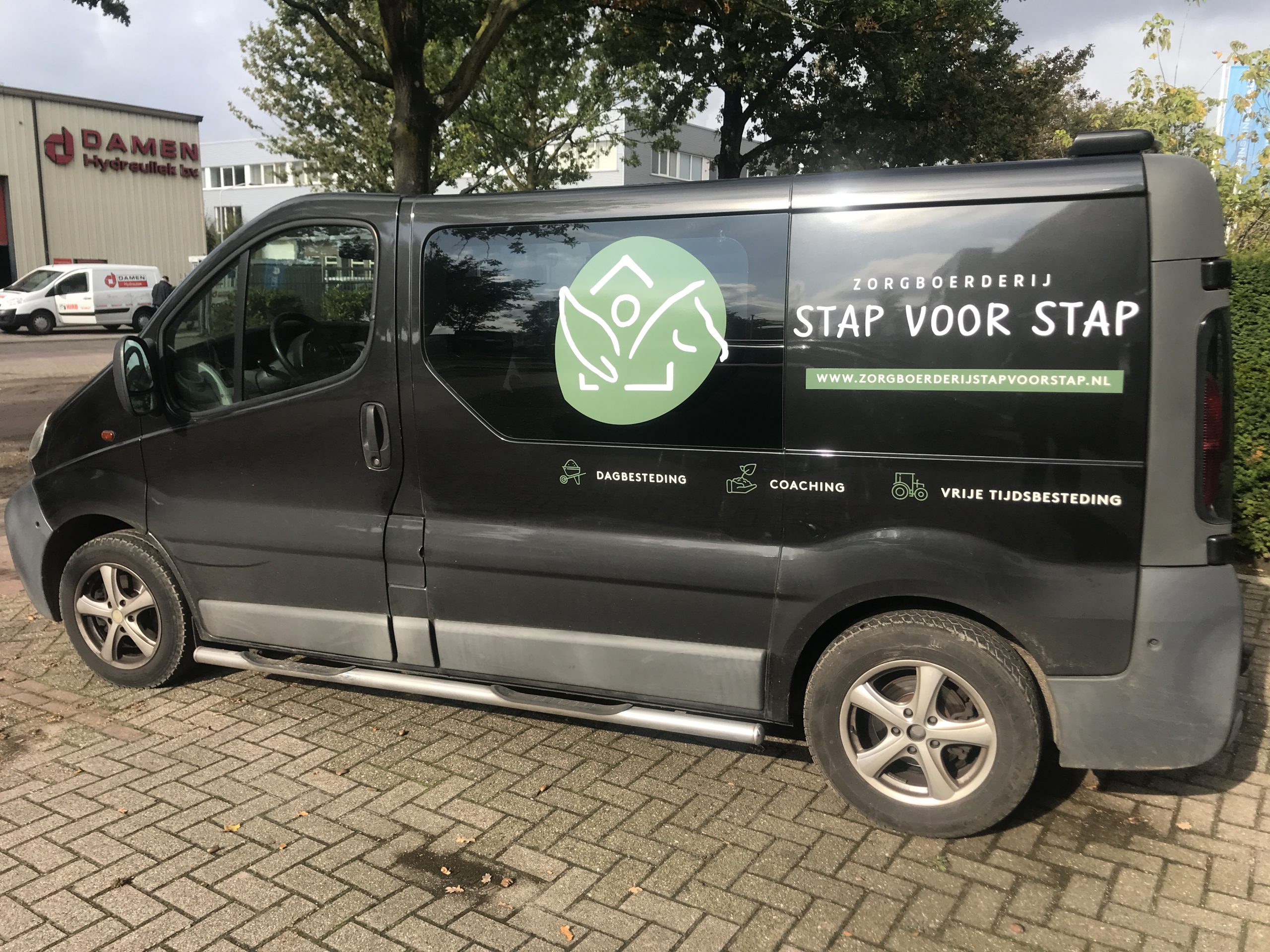 Busbelettering Stap voor stap - Autobelettering Eindhoven - autoreclame