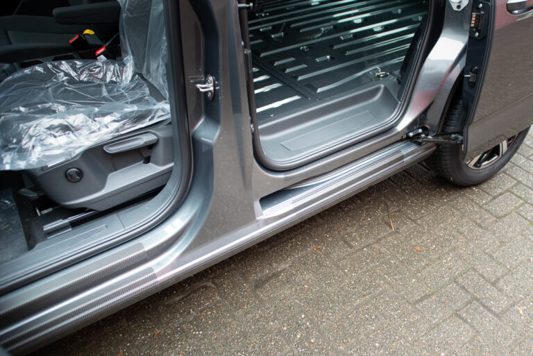 Dorpel en bumper bescherming – Autobelettering Eindhoven – autoreclame